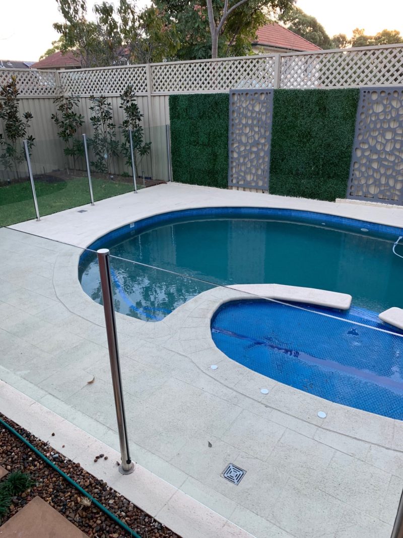 LUXAPOOL® Pool Paint surrounds in Riversand Poolside & Paving