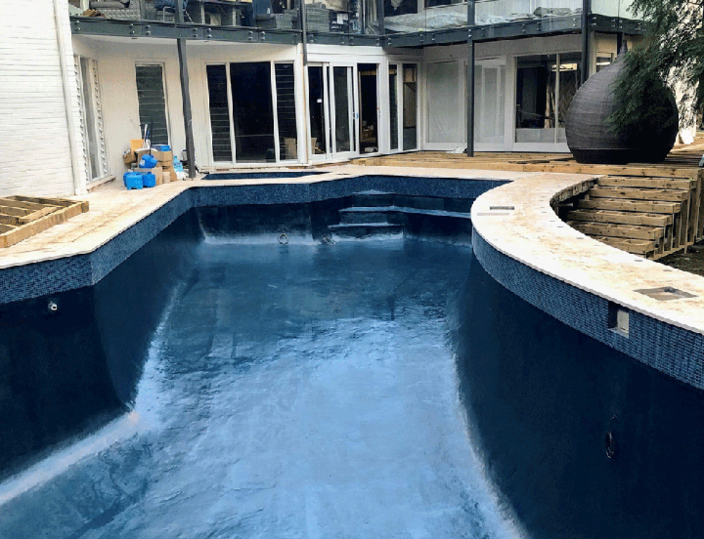 Brought back to life! LUXAPOOL® Epoxy pool paint, Slate colour